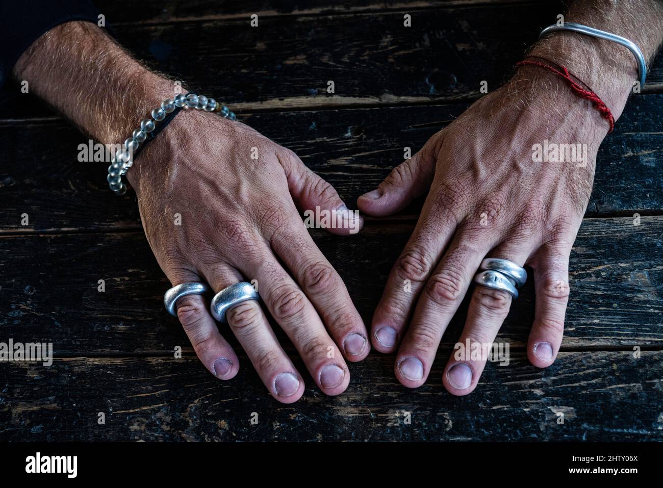 Mens jewellery hi-res stock photography and images - Alamy