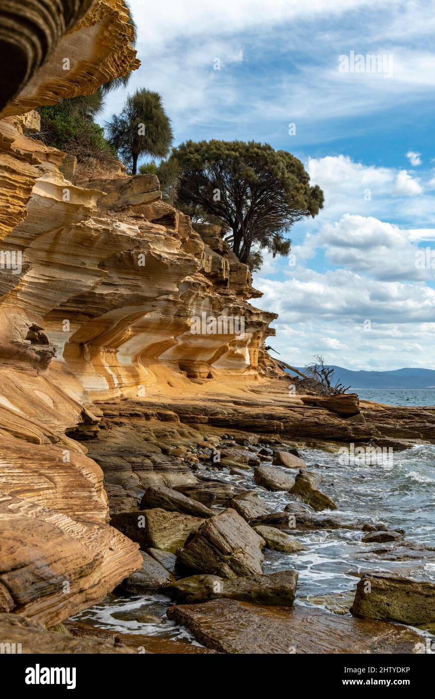 Painted Cliffs, Maria Island, Tasmania, Australia Stock Photo - Alamy