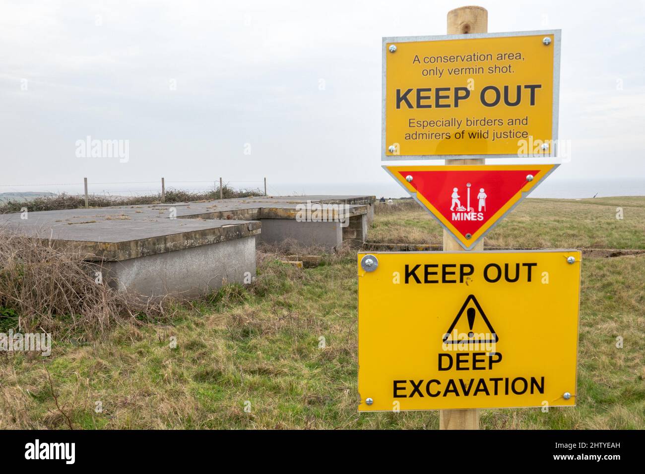 Keep out sign Muckleburgh Collection Stock Photo - Alamy