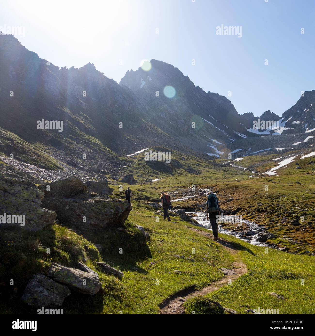 Twisted path hi-res stock photography and images - Alamy