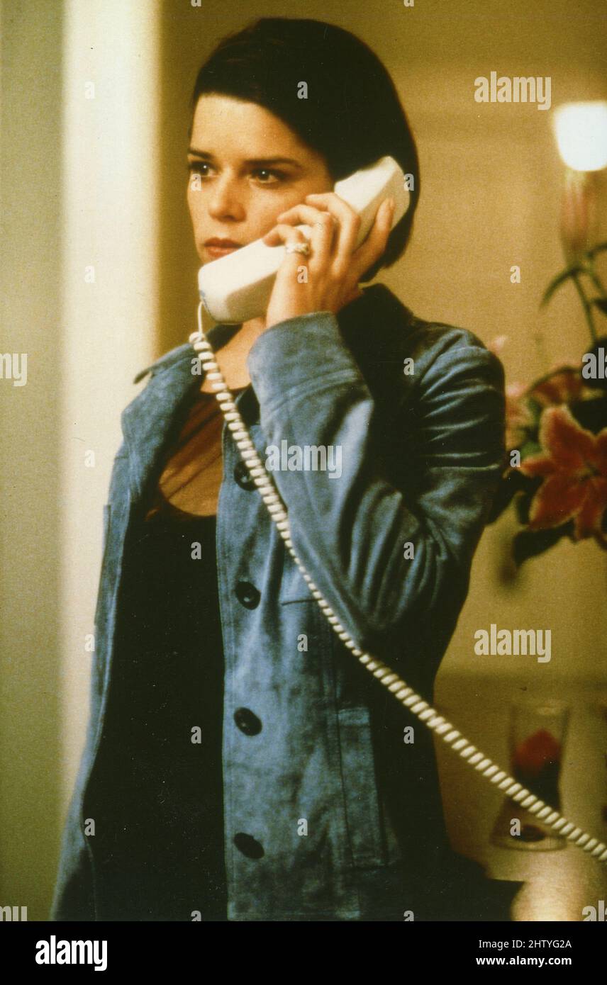 1997 neve campbell hi-res stock photography and images - Alamy