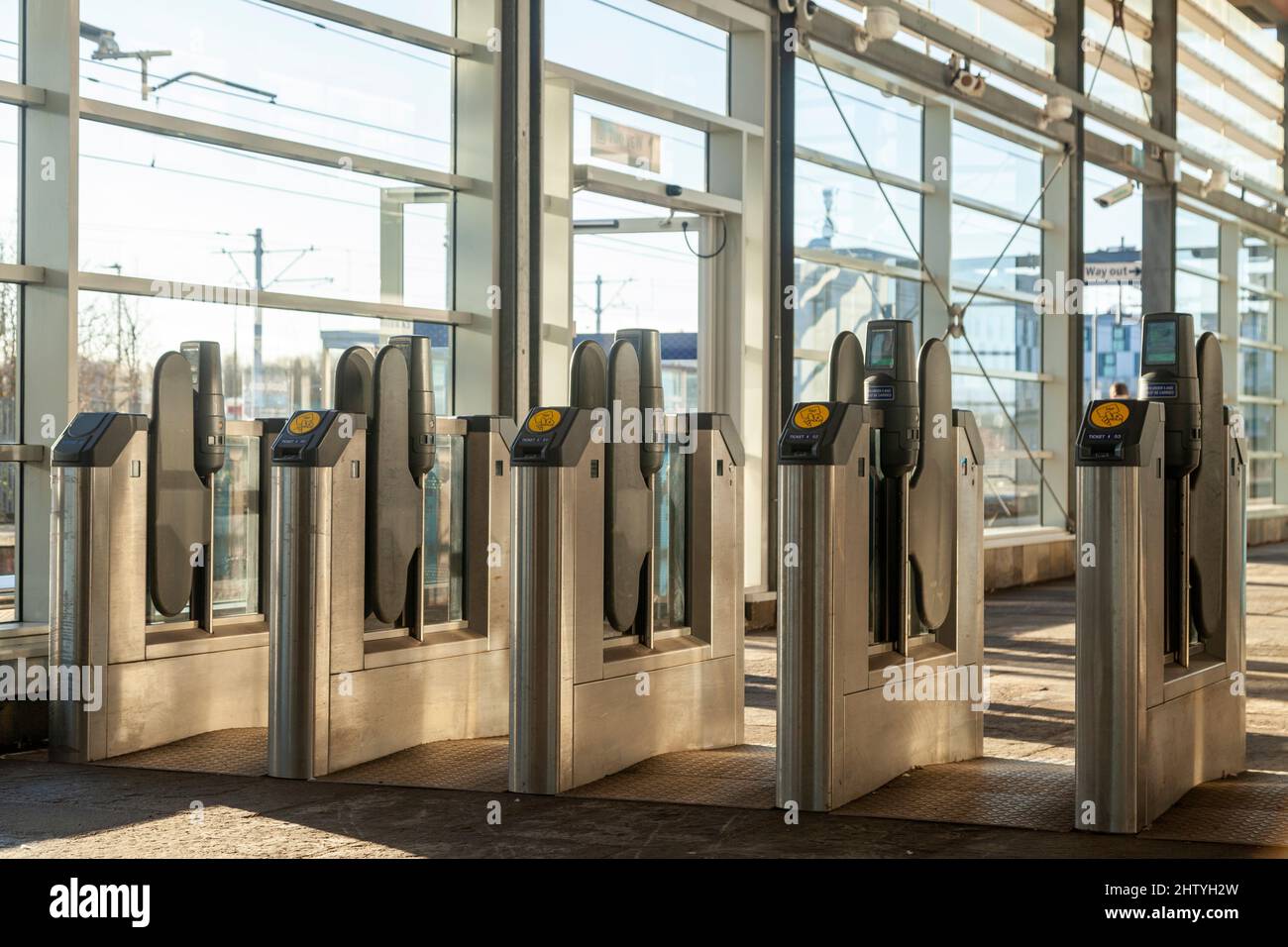 Ticket gate train hi-res stock photography and images - Alamy