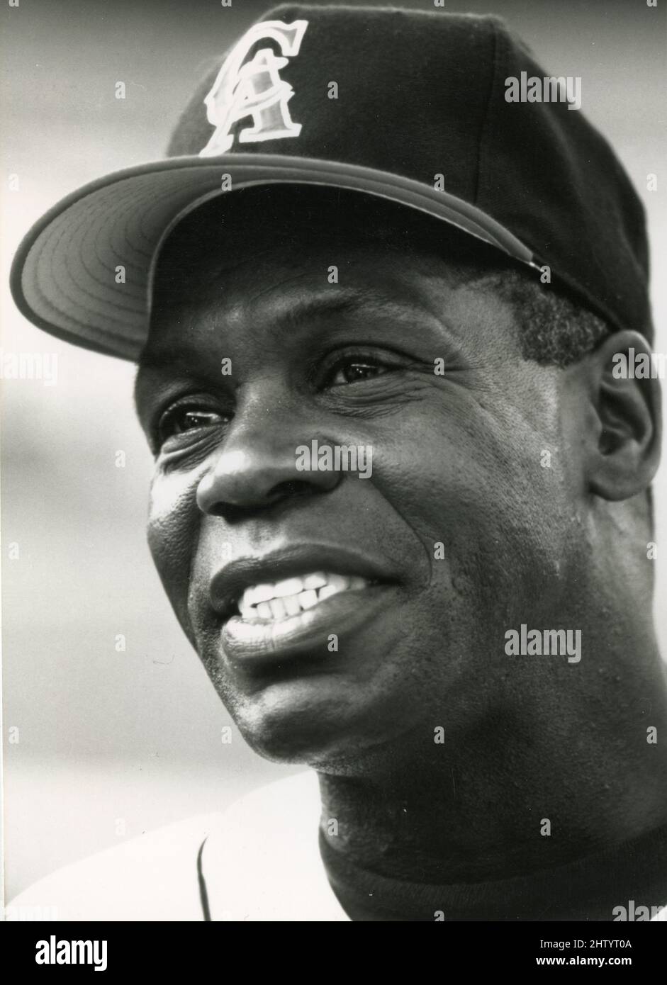 Danny glover angels in the outfield hi-res stock photography and images ...