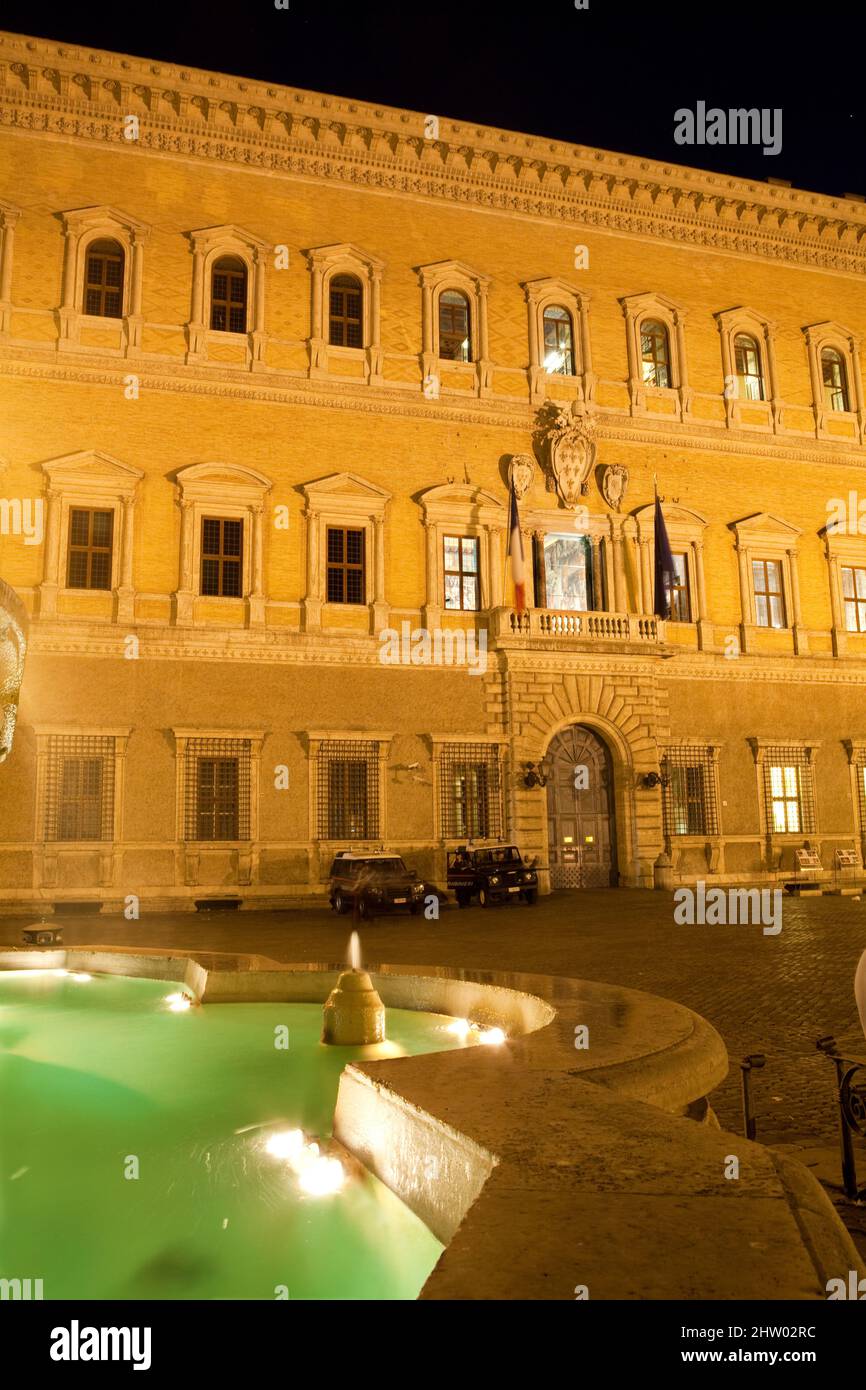 Farnese Palace, French Embassy, Farnese square, Rome, Italy Stock Photo ...