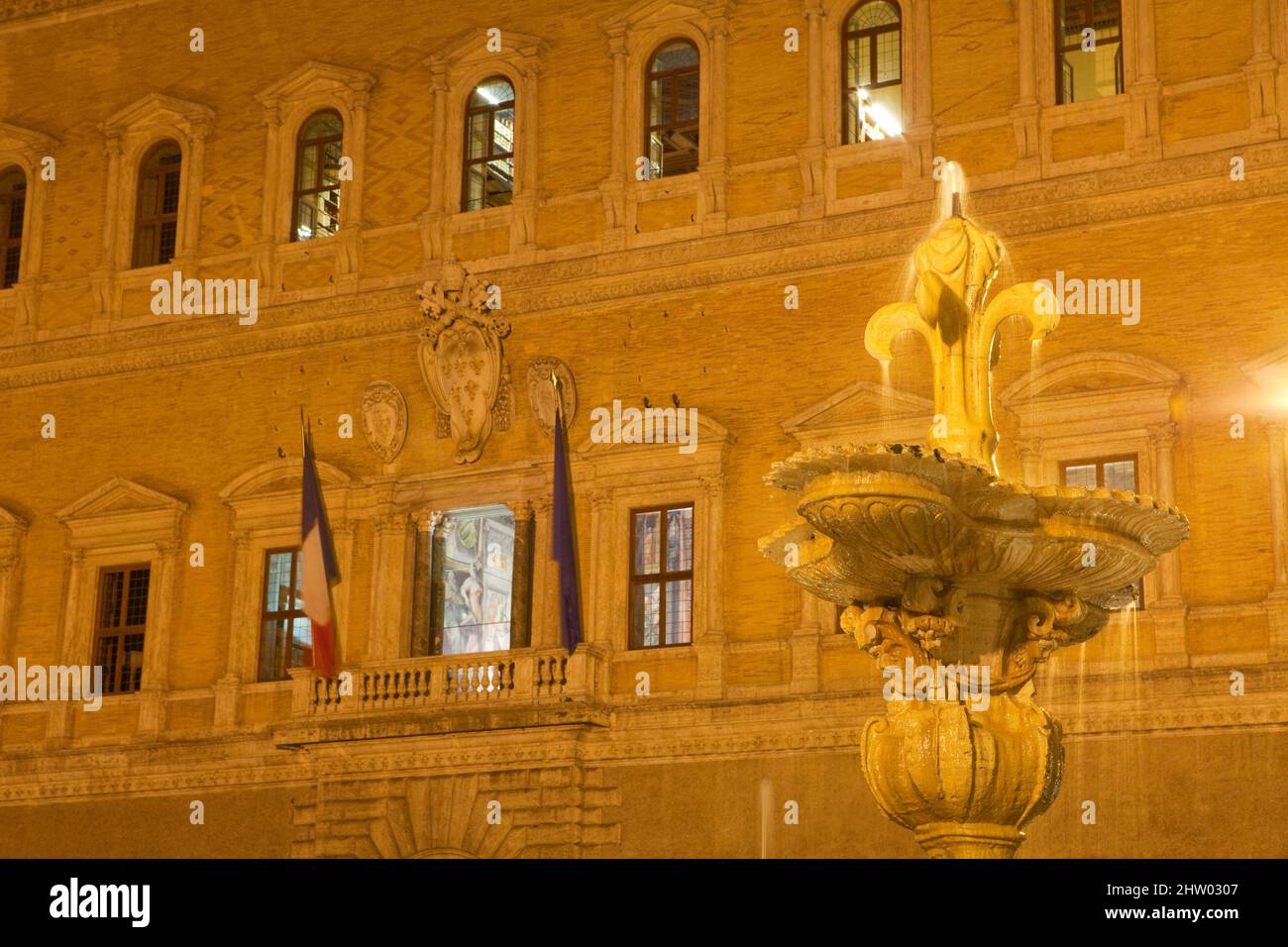Palazzo farnese roma hi-res stock photography and images - Alamy
