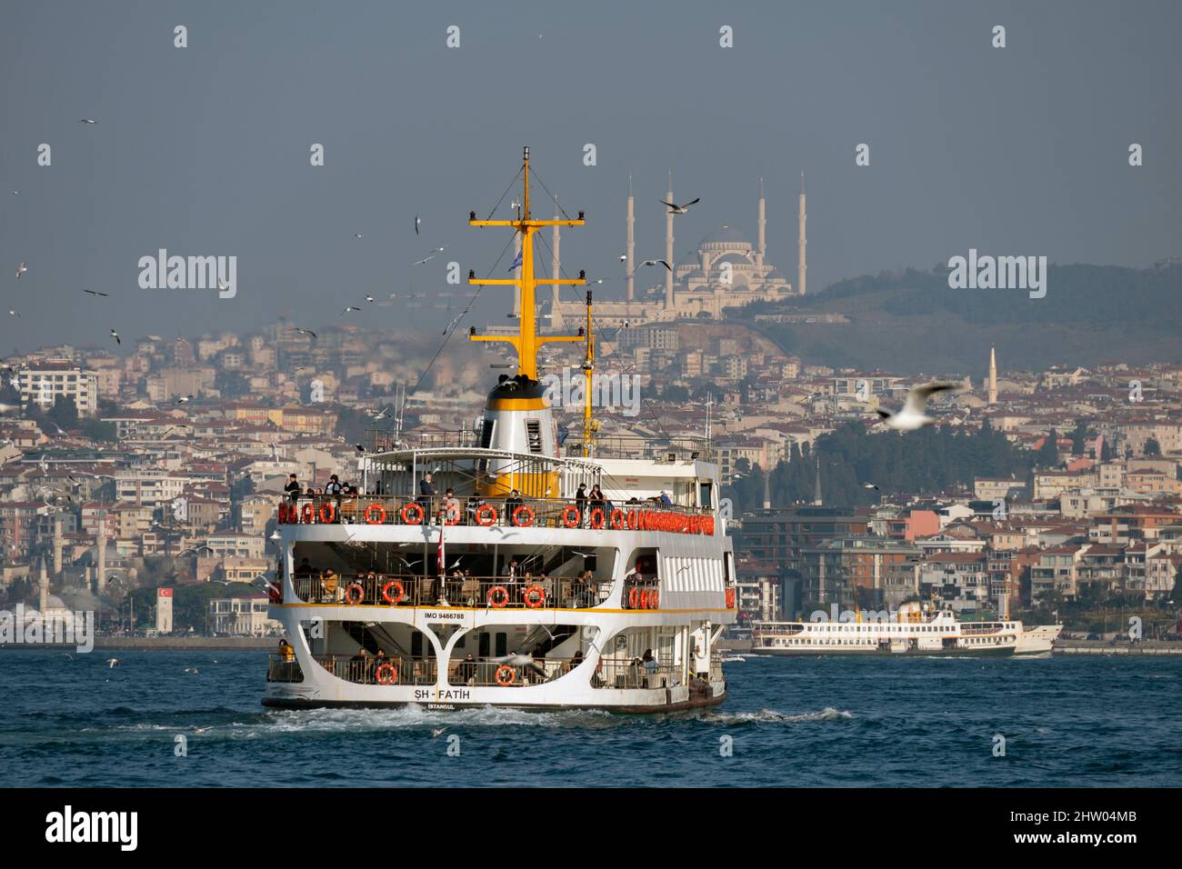 Bosphorus Strait in Istanbul, Turkey Stock Photo - Alamy