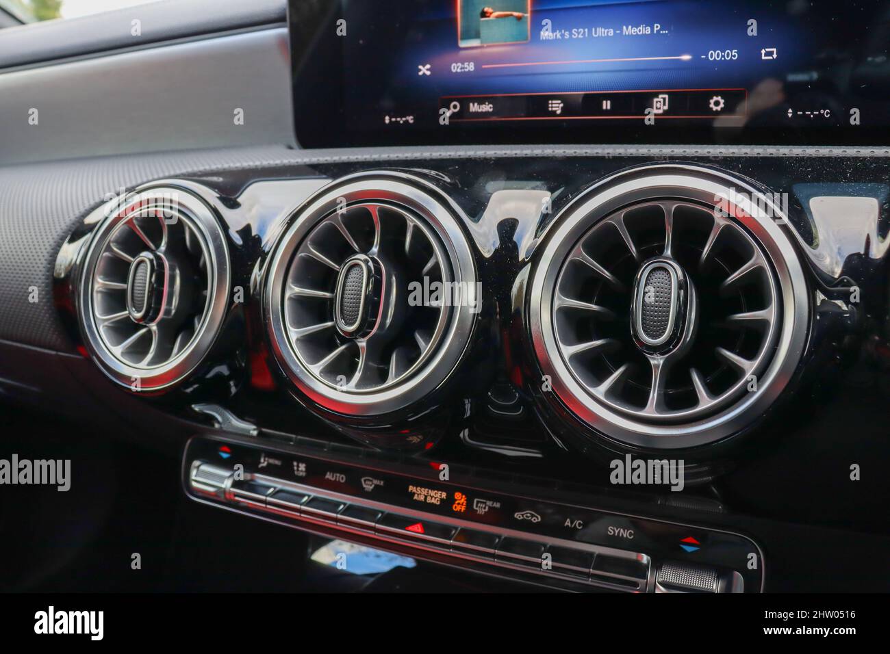 Dashboard of mercedes benz hi-res stock photography and images - Alamy