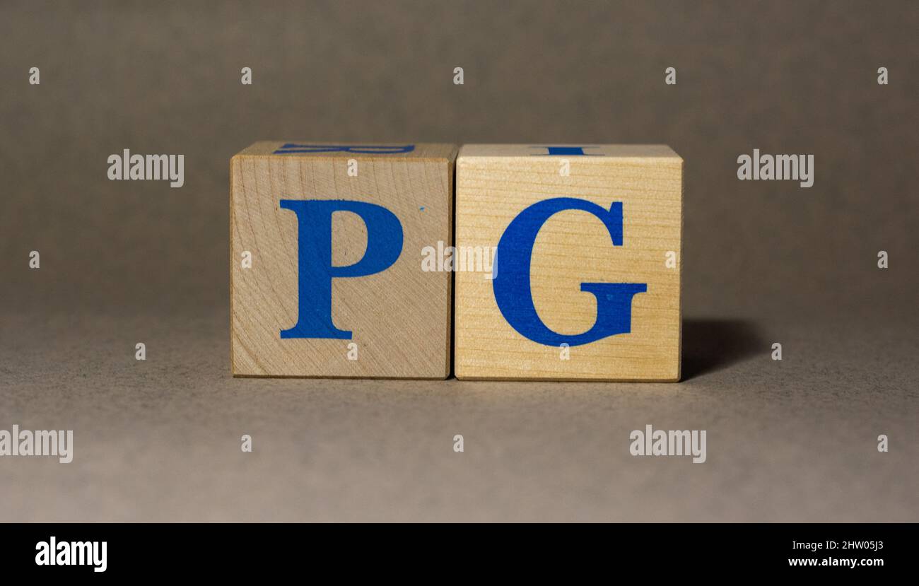 Japanese candlestick chart hi-res stock photography and images - Alamy