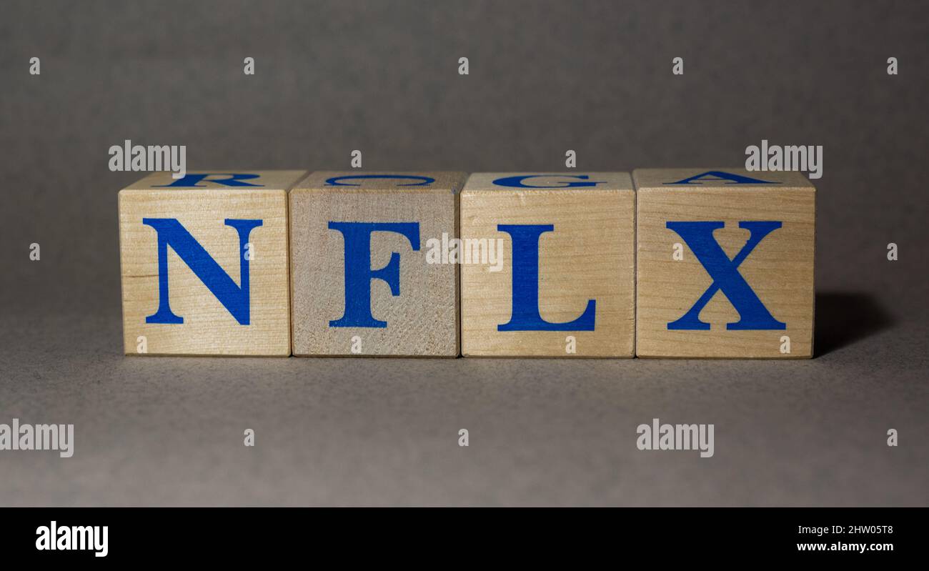 The bear 2022 tv series hi-res stock photography and images - Alamy