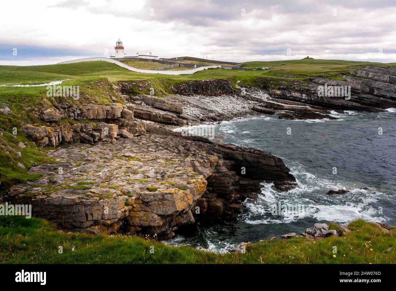 View of the Atlantic coast in Ireland during the summer Stock Photo - Alamy