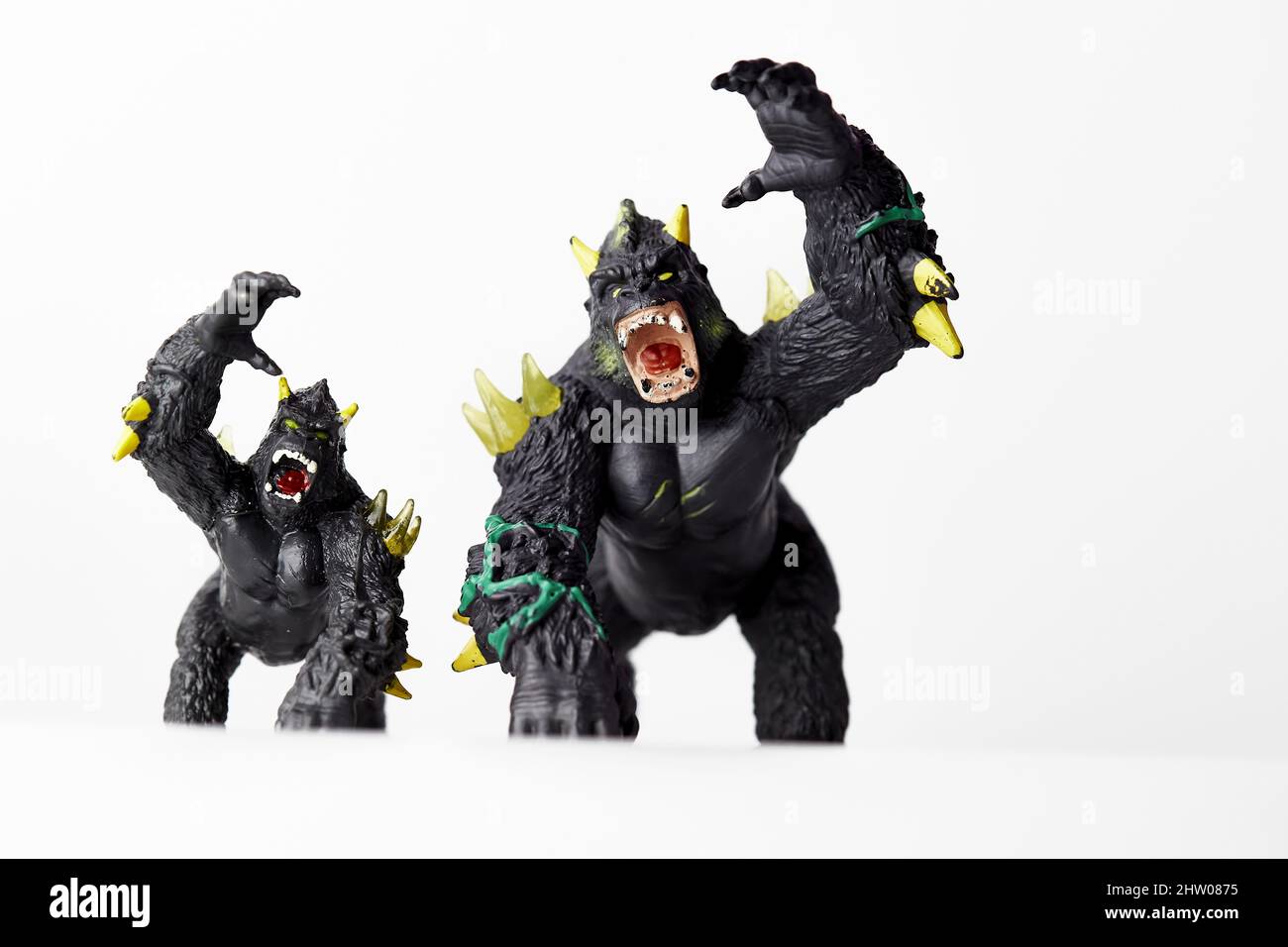 Small and large monster gorilla of Eldrador,Schleich Stock Photo - Alamy