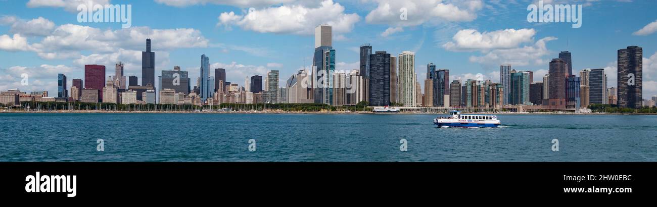 Chicago Skyline from Lake Michigan Stock Photo - Alamy