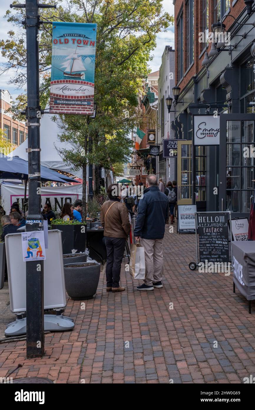 Old Town, Alexandria, Virginia Street Scene Stock Photo - Alamy