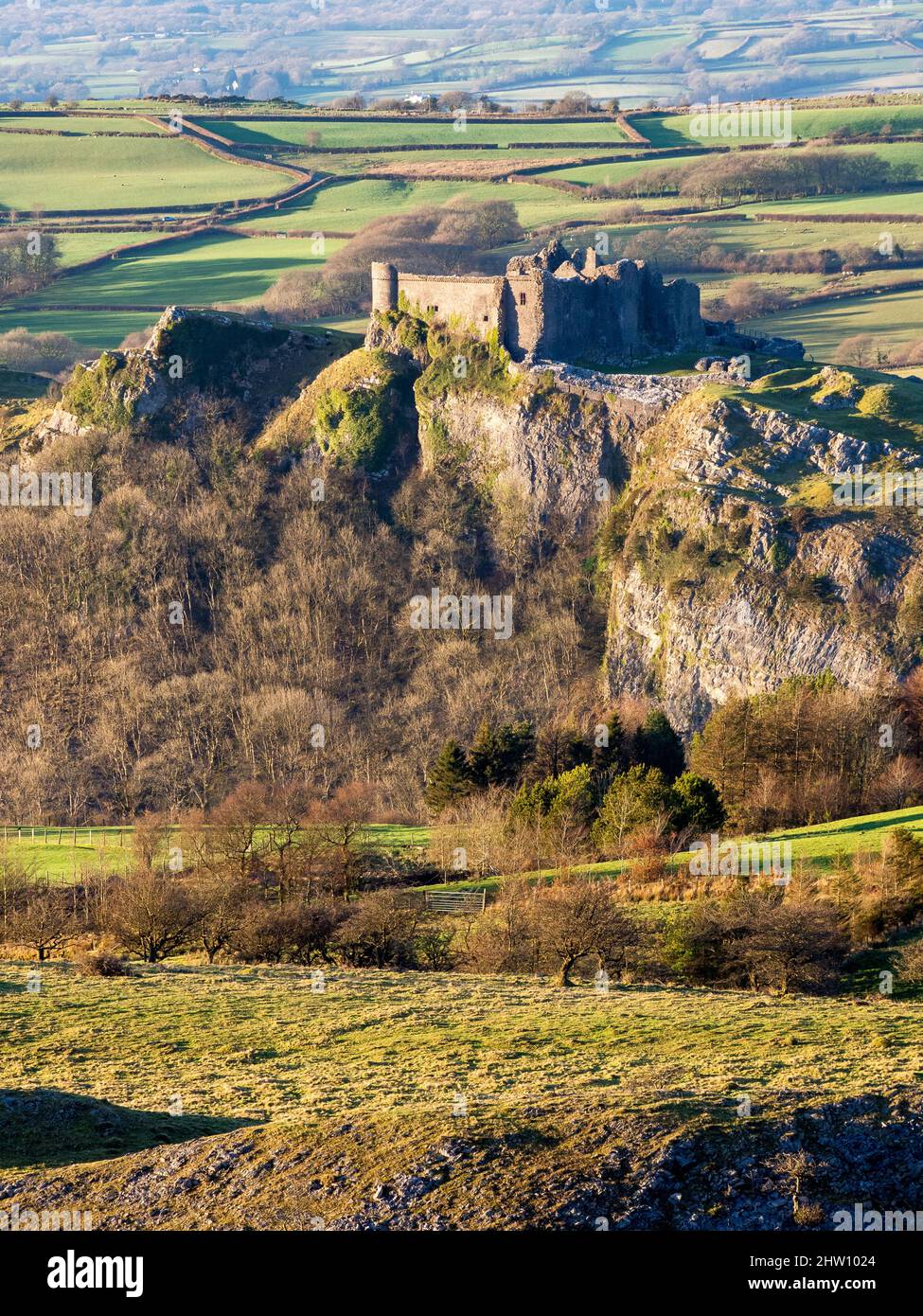 Carreg Cennen Castle Stock Photo - Alamy