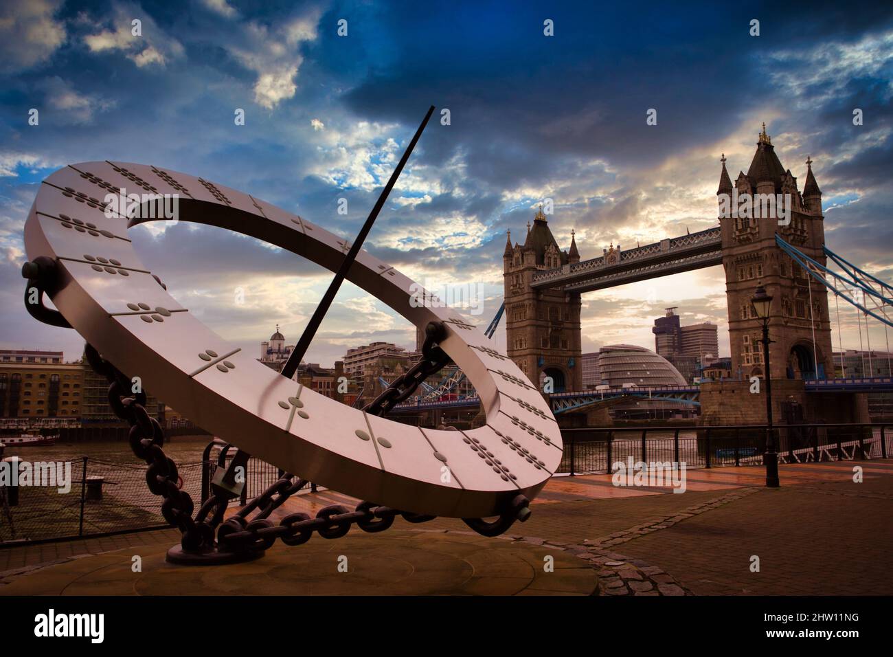 Sundial with tower bridge Stock Photo - Alamy