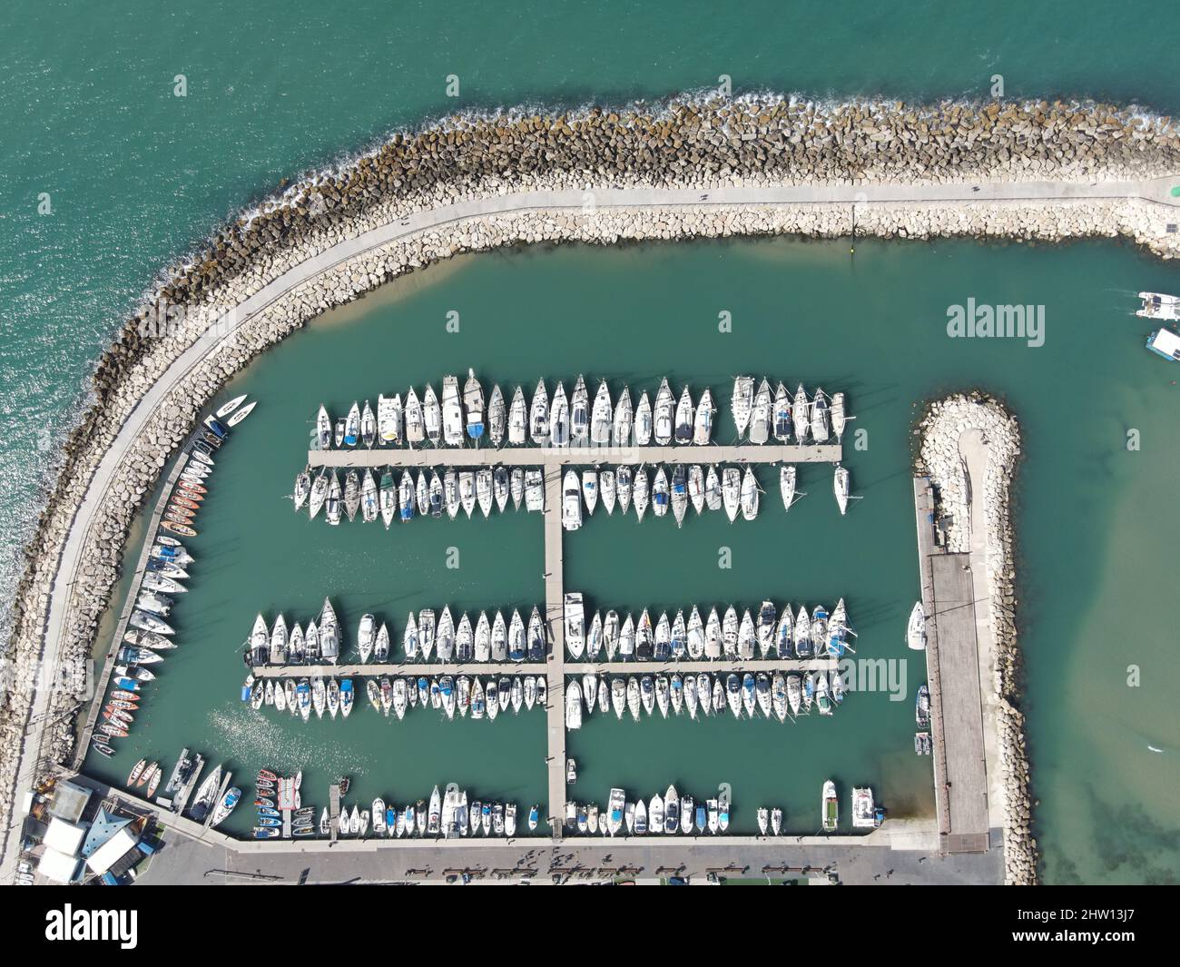 Unmanned drone boat hi-res stock photography and images - Alamy