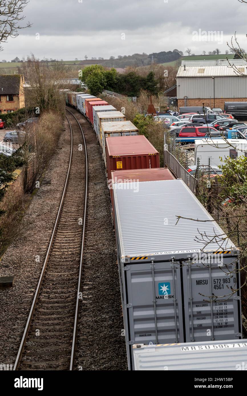 Diesel Electric Locamotive 66733 pulling container train approching ...