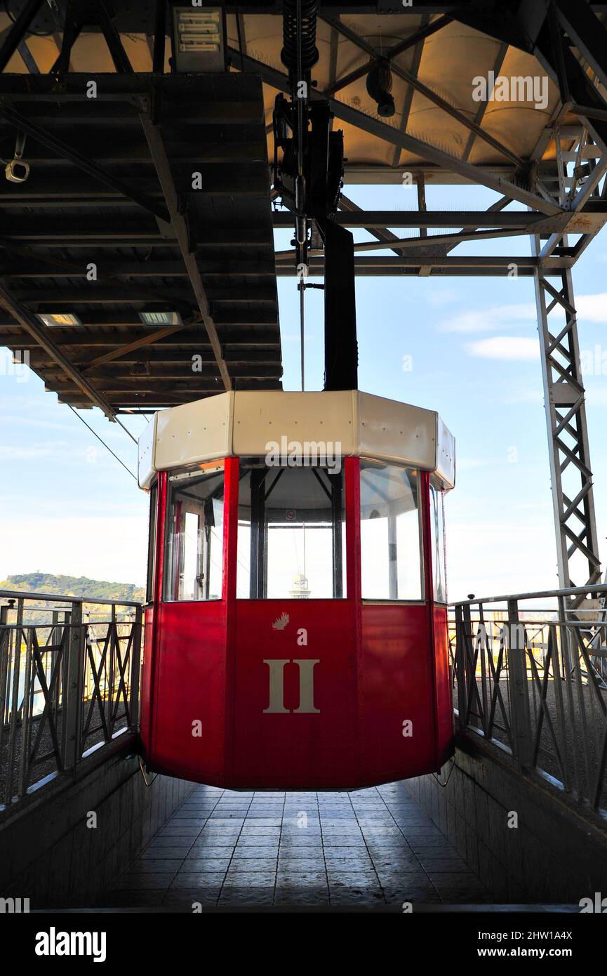 Peak tram cable car vehicle hi-res stock photography and images - Alamy
