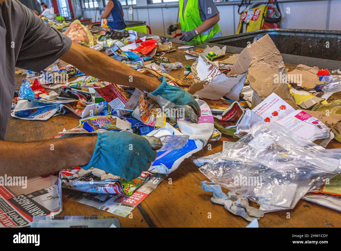 Conveyor for sorting garbage hi-res stock photography and images - Alamy