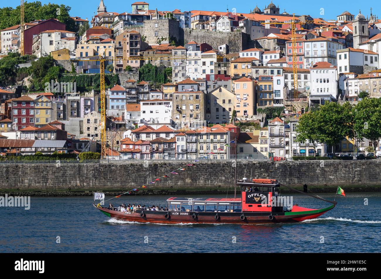 Portugal, Porto, view of Ribiera district from Vila nova de Gaia ...
