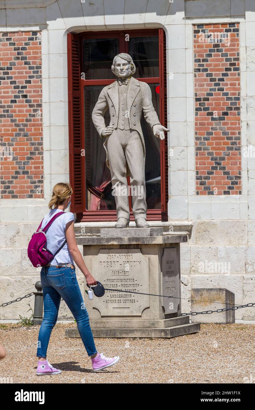 Statue cher hi-res stock photography and images - Alamy