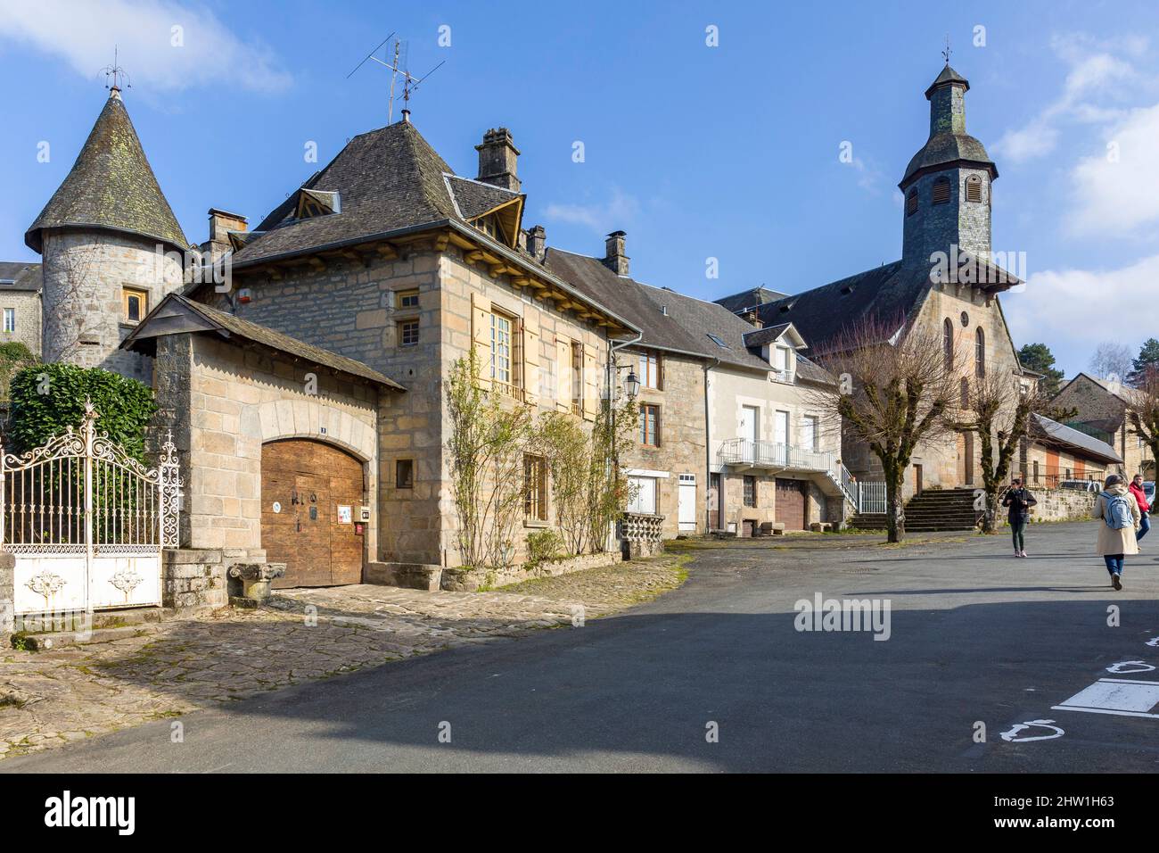 France, Corr?ze (19), Treignac-sur-V?z?re, the village and the Notre ...