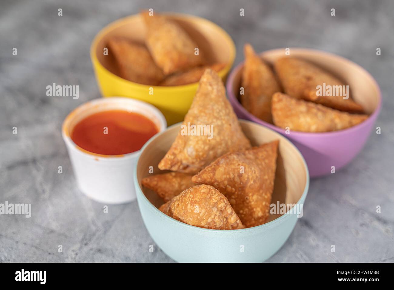 Deep fried Meat and Vegetable Samosa snacks ready to eat Stock Photo ...