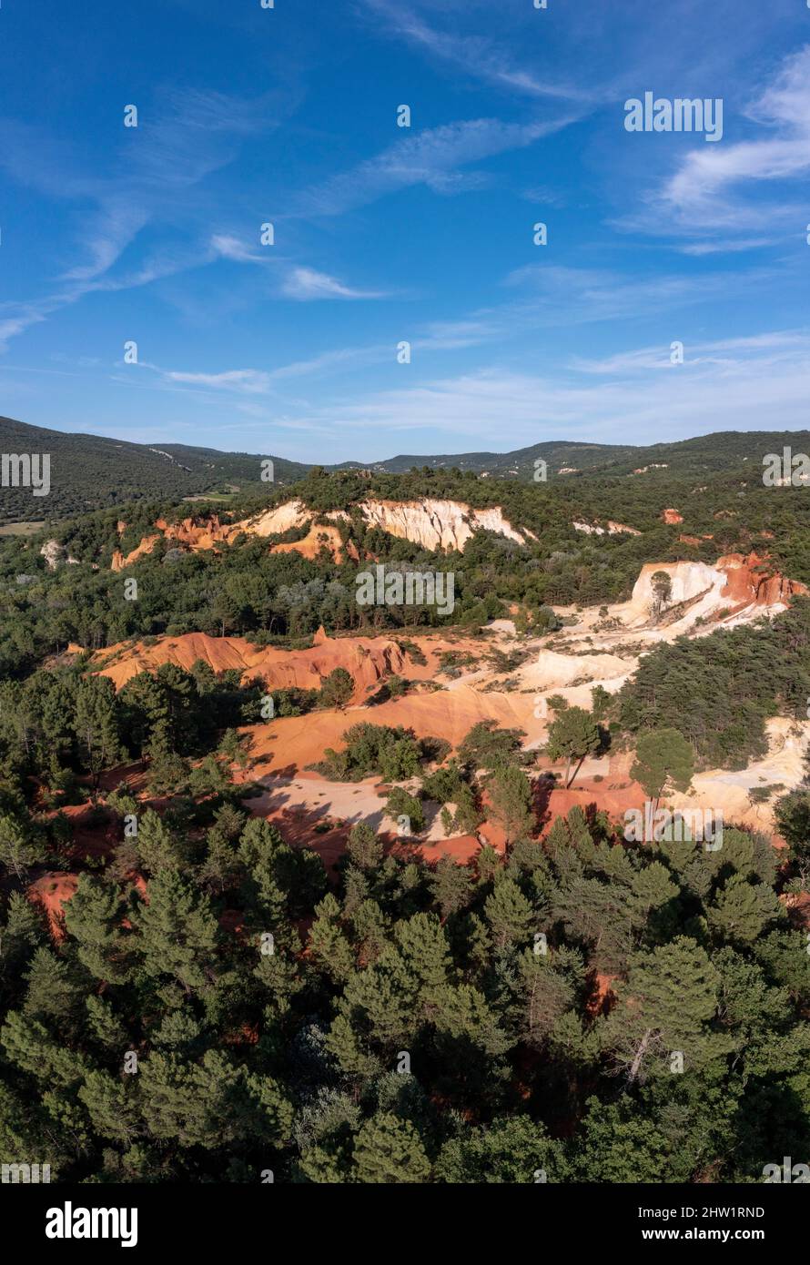 France, Vaucluse, The provencal's Colorado of Rustrel Stock Photo - Alamy