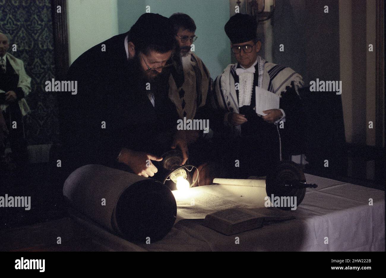 The last letters are dried with the heat from a tungsten ulb. The Chief ...