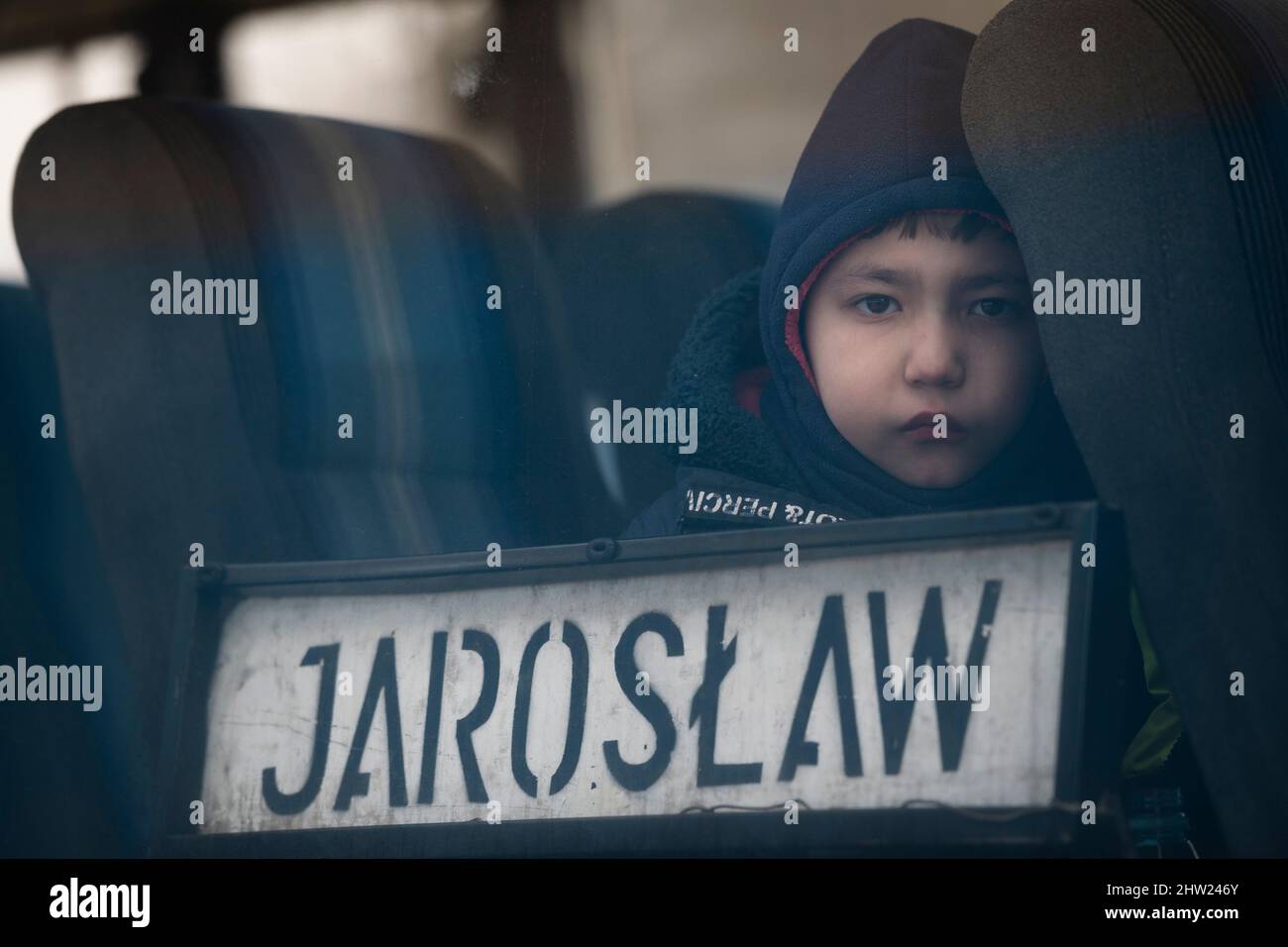 Korczowa, Poland. 03rd Mar, 2022. War refugees from Ukraine at the ...