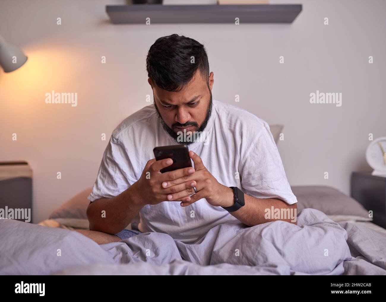 Frown man hi-res stock photography and images - Alamy