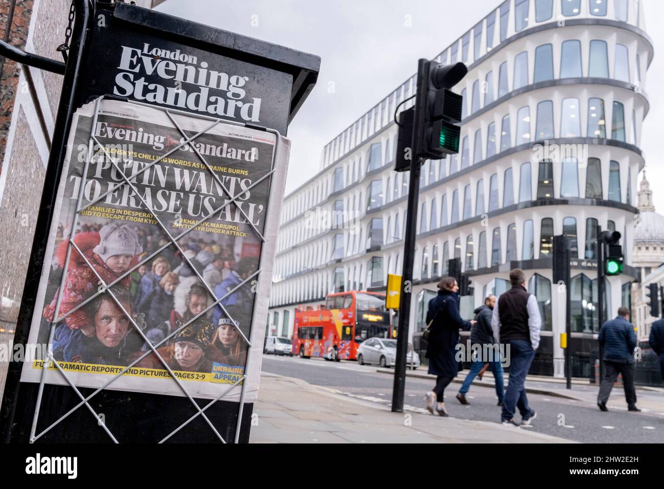 Evening standard headline lebedev hi-res stock photography and images ...
