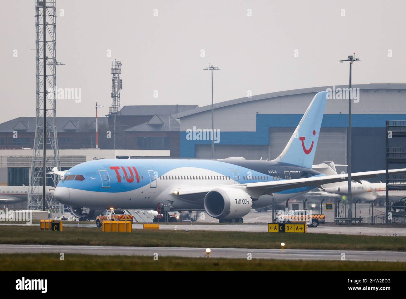 TUI Boeing 787 Dreamliner registration OO-LOE taxying on March 2nd 2022 ...