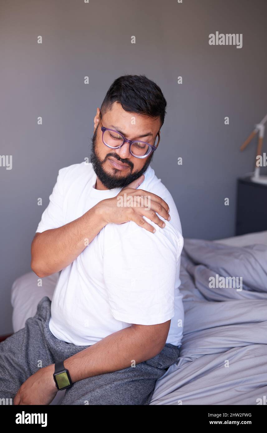 Shoulder pain and posture hi-res stock photography and images - Alamy