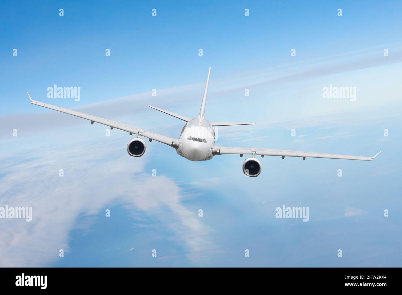 Aeroplane flies high in hi-res stock photography and images - Alamy