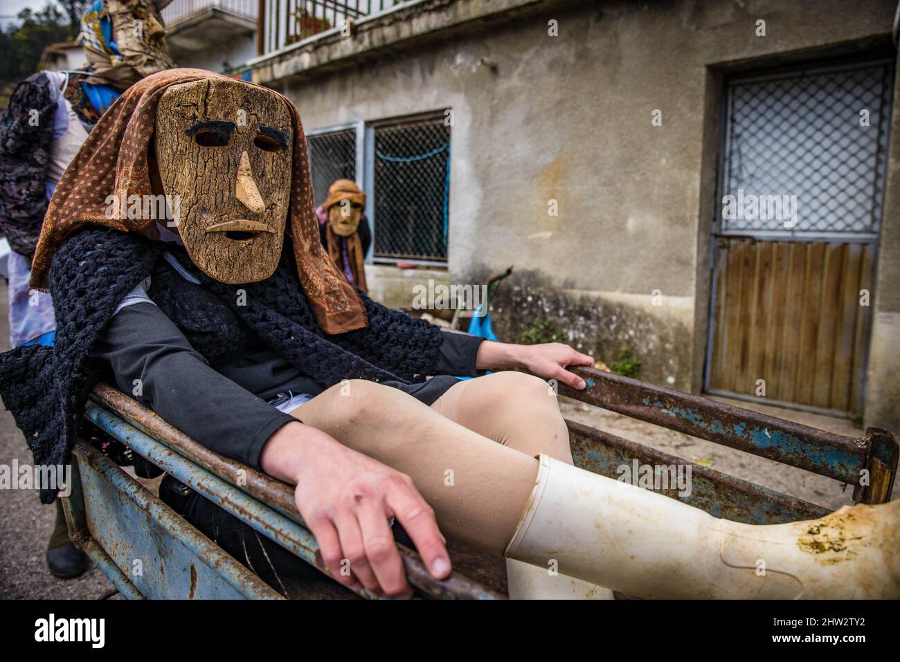 Gois, Portugal. 27th Feb, 2022. Folioes parade through the villages. In ...
