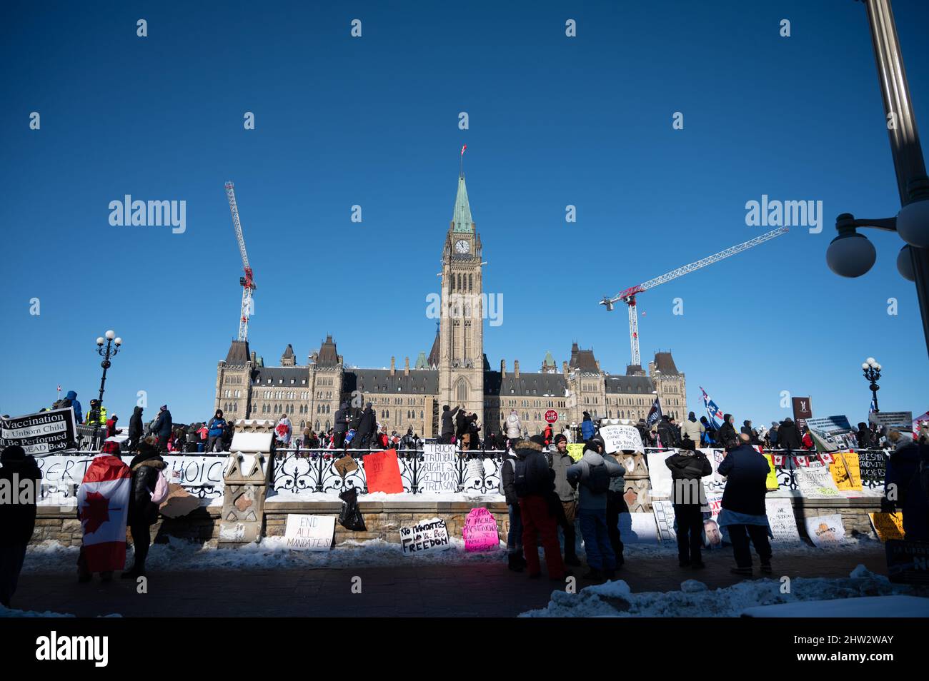 Freedom Trucker Convoy protest on Parliament hill - Ottawa Stock Photo ...