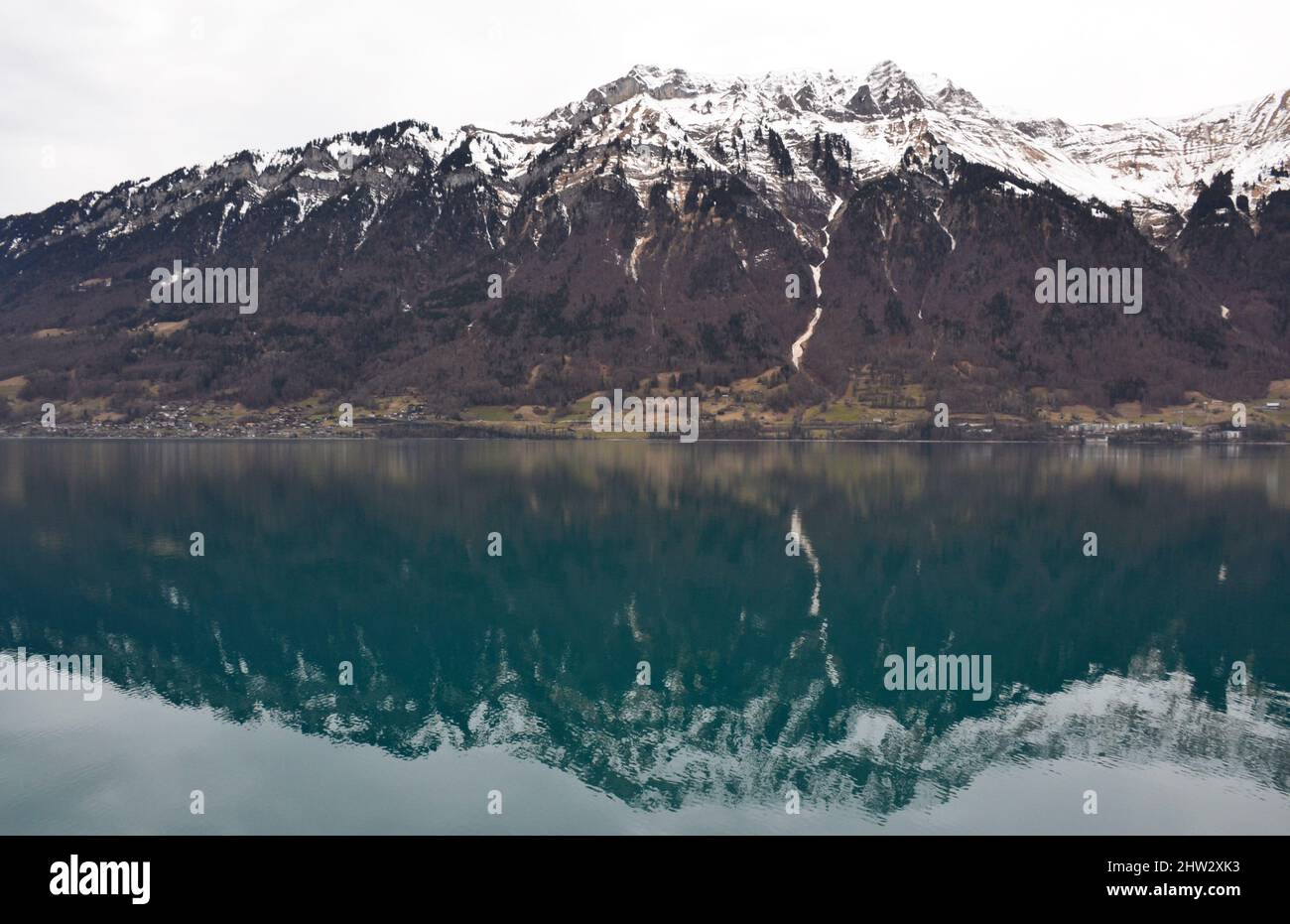 Lake brienz island hi-res stock photography and images - Alamy