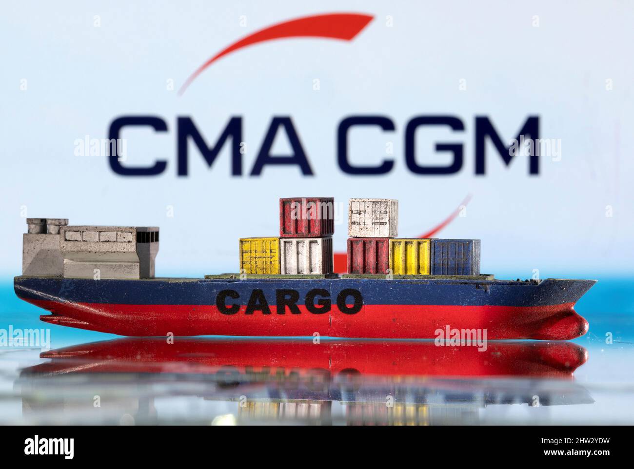 Cma cgm logo hi-res stock photography and images - Alamy