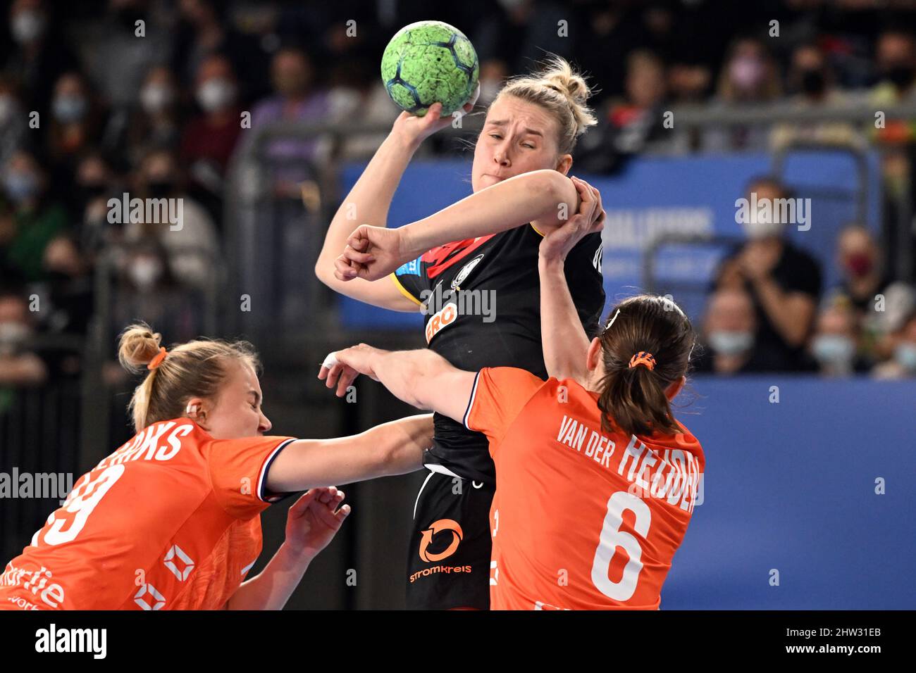 Krefeld, Germany. 03rd Mar, 2022. Handball, Women: European ...