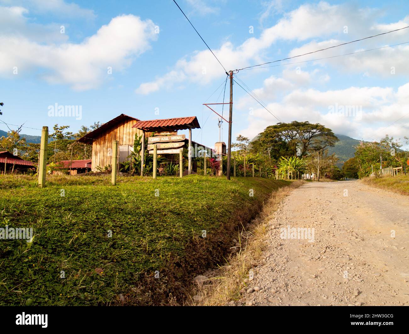 Arenal volcano national park tour hi-res stock photography and images ...