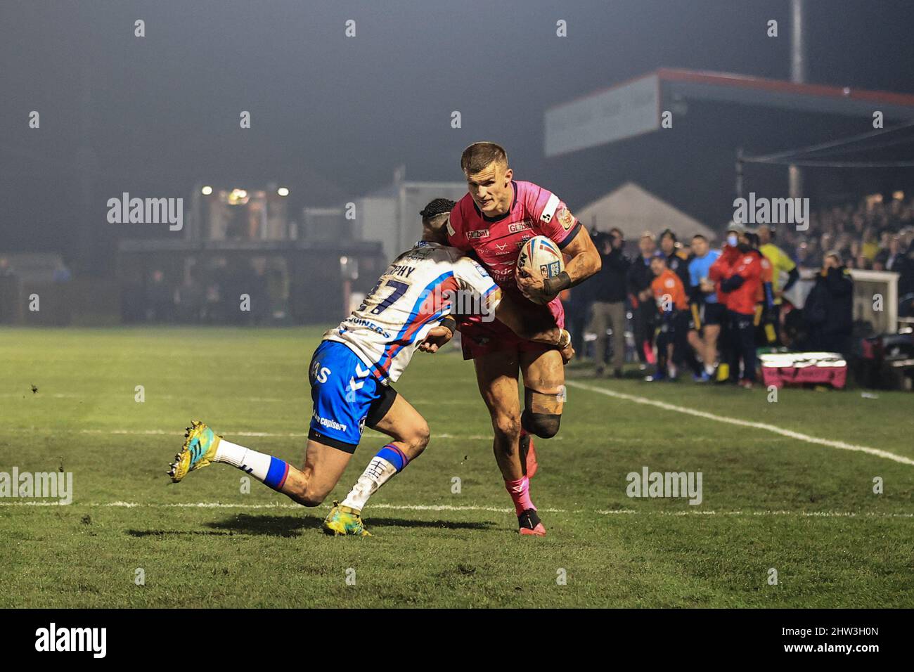 Ash Handley of Leeds Rhinos goes over for a try Stock Photo - Alamy