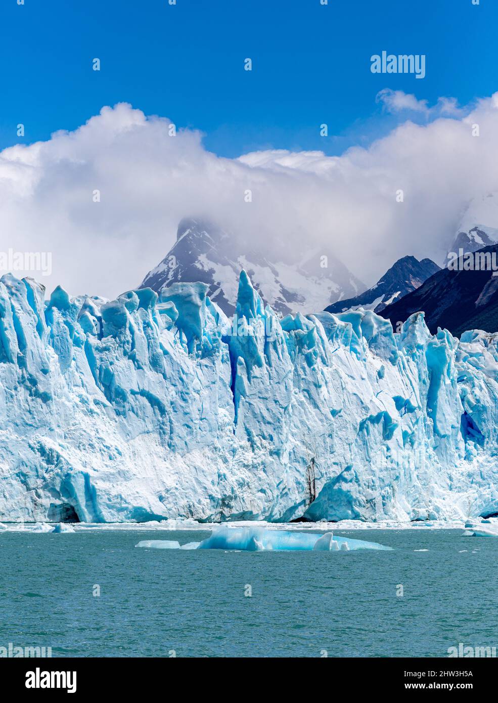 Frozen waterfall argentina hi-res stock photography and images - Alamy