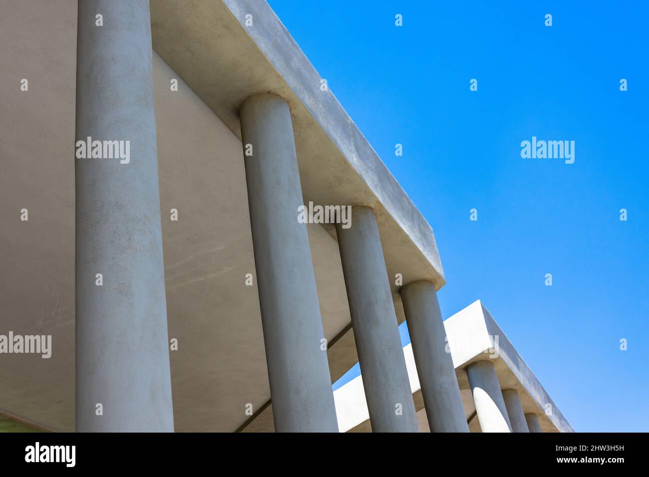 University building style temple hi-res stock photography and images ...