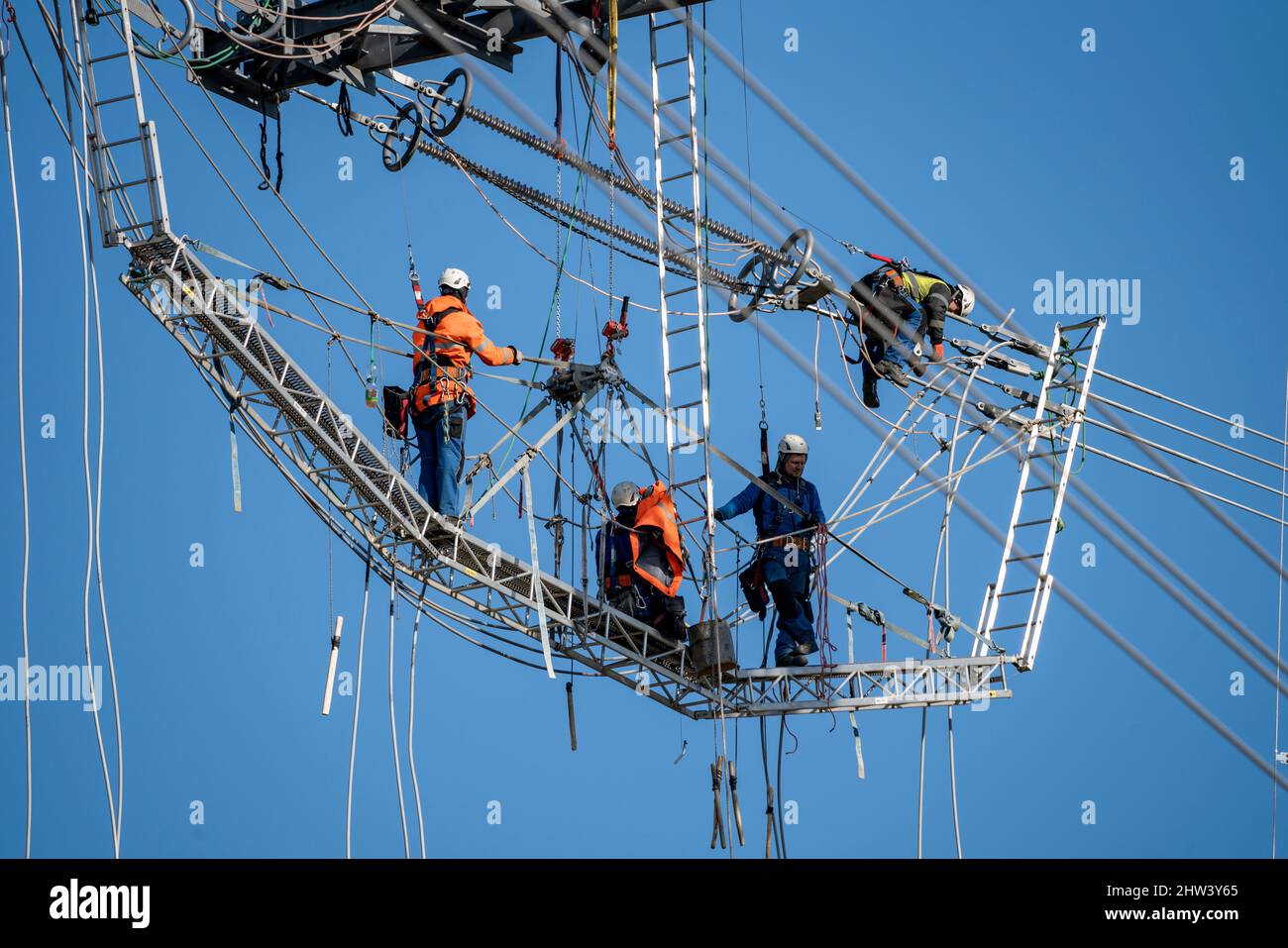 New construction of a 380 kV extra-high voltage overhead line, with 23 ...