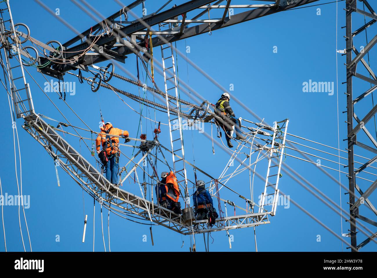 New construction of a 380 kV extra-high voltage overhead line, with 23 ...