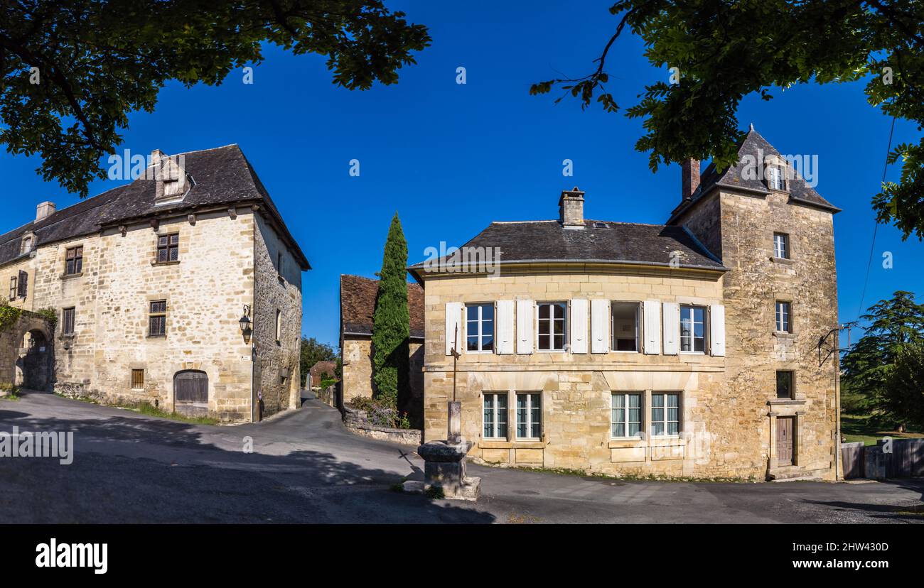 Château de verneuil hi-res stock photography and images - Alamy