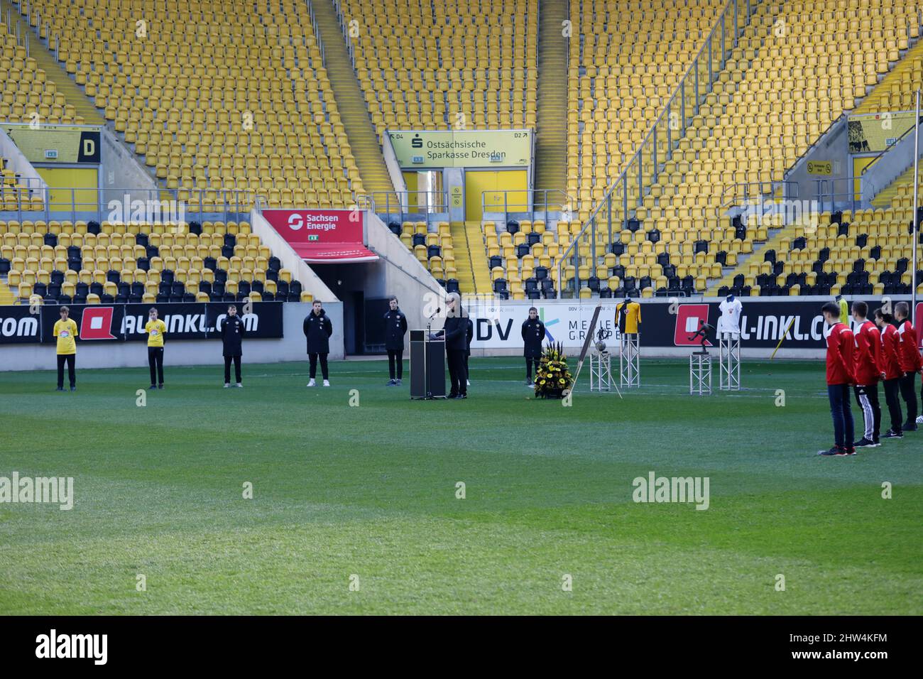 Ralf Minge / langjähriger Mitspieler u. Wegbegleiter bei der Hans ...