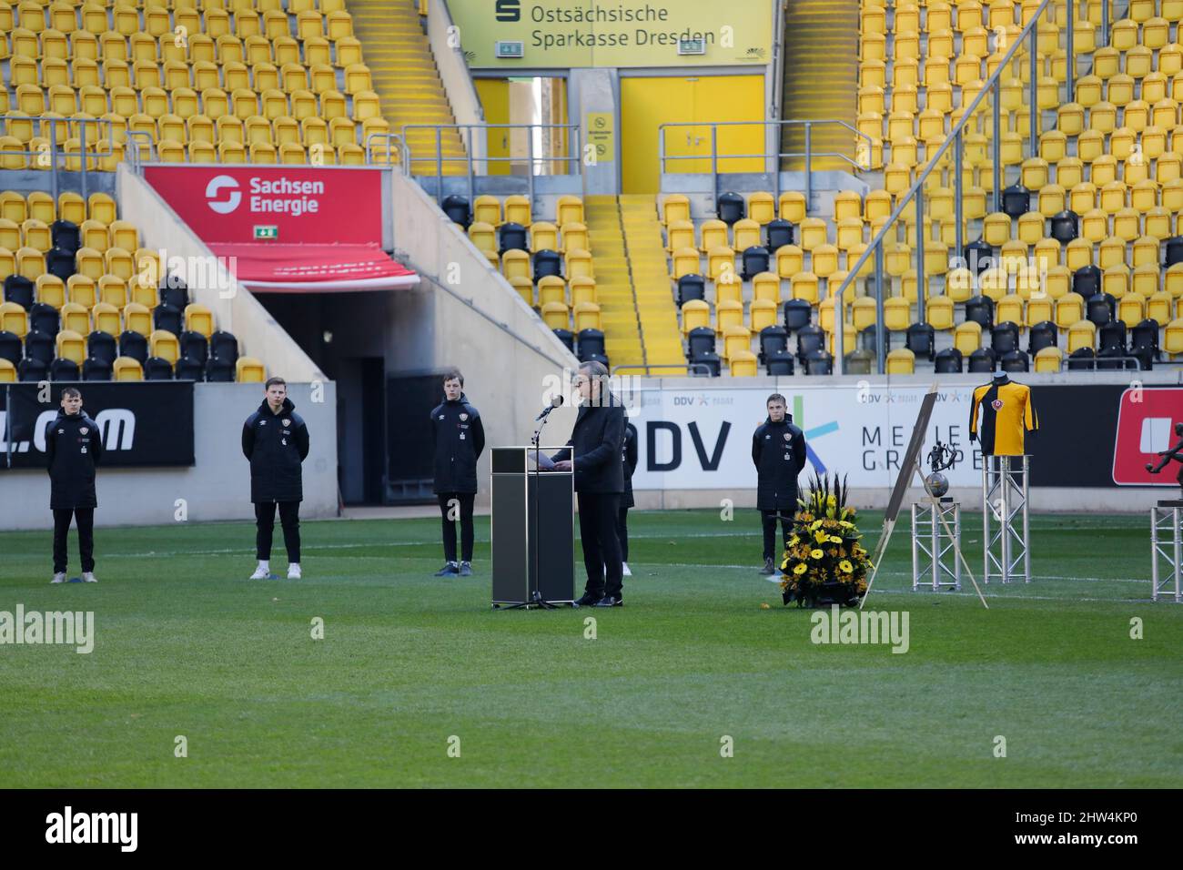 Ralf Minge / langjähriger Mitspieler u. Wegbegleiter bei der Hans ...
