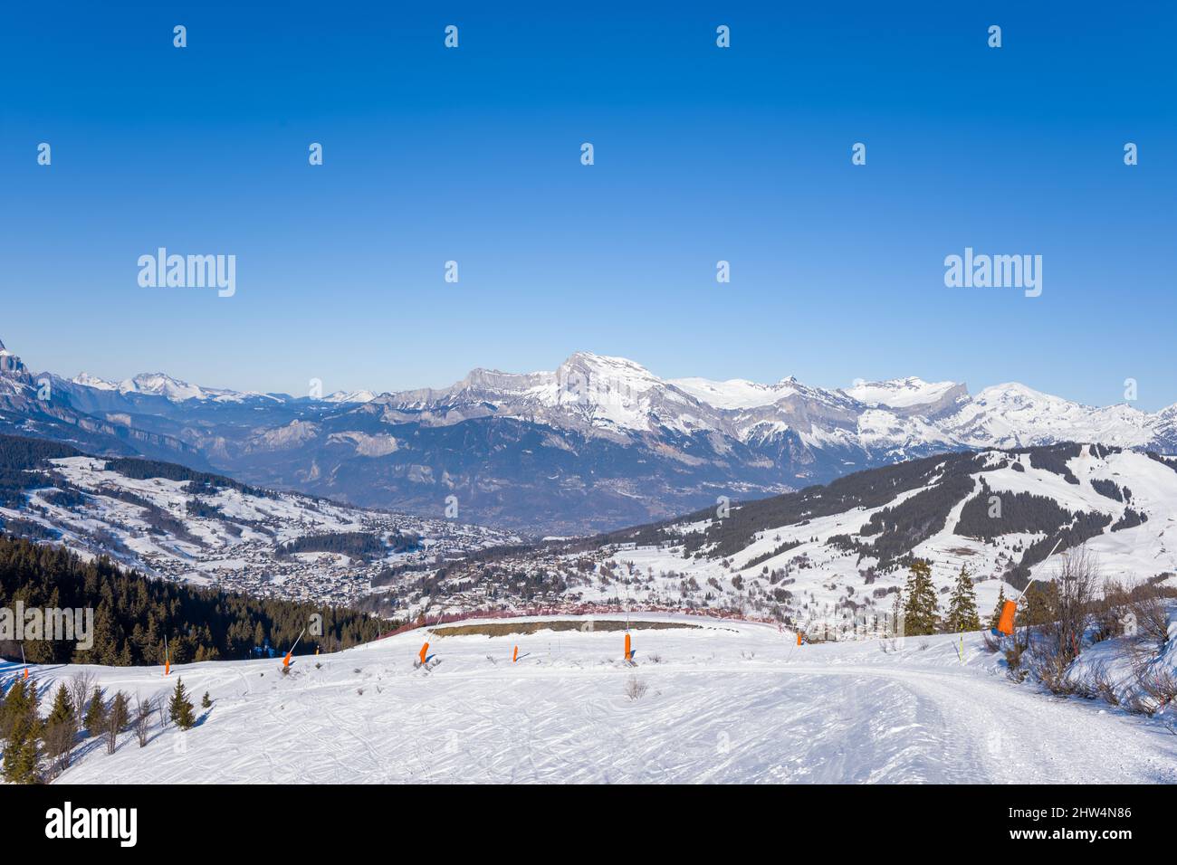 Megeve ski hi-res stock photography and images - Alamy